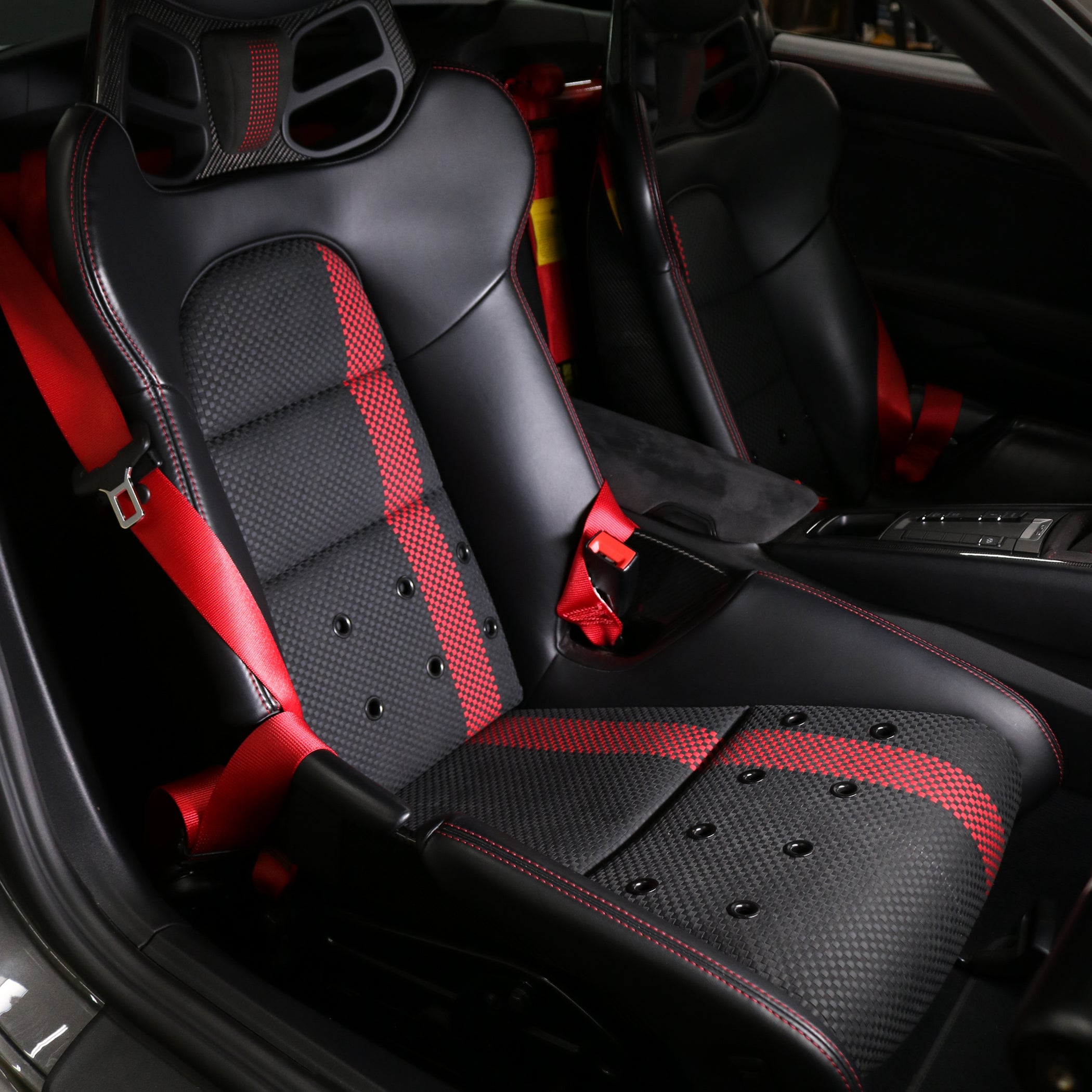 991/992/718/918 LWB Carbon bucket seat inserts. Starting at:– Studio ...