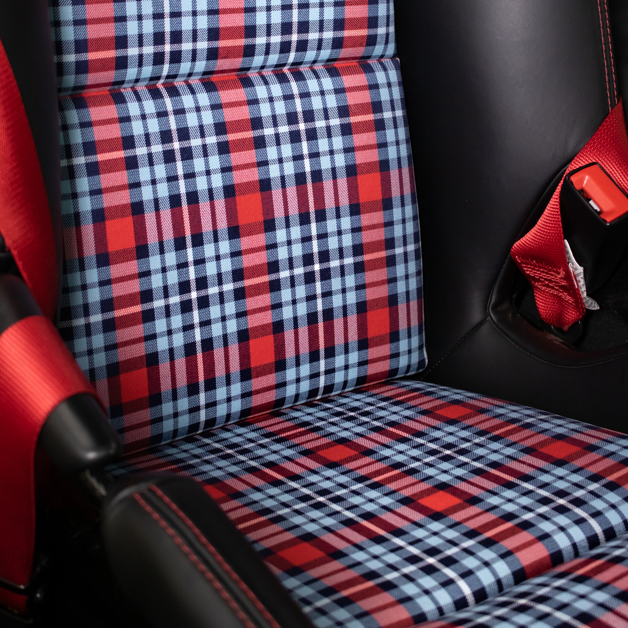 991/992/718/918 LWB Carbon bucket seat inserts. Starting at:– Studio ...